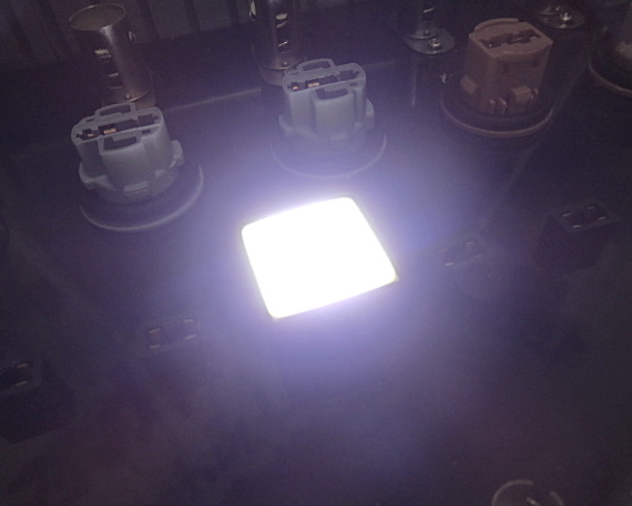 T10／3,5W POWER COB LED (23mm x 23mm) ホワイト(6000K)／単品1個