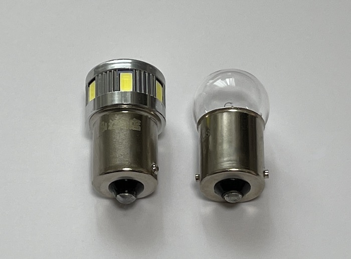 ボルボ 240／ポジション（コーナー）ランプ／5730 Power LED 600LM（ホワイト 6000K・ハロゲン 3300K ...