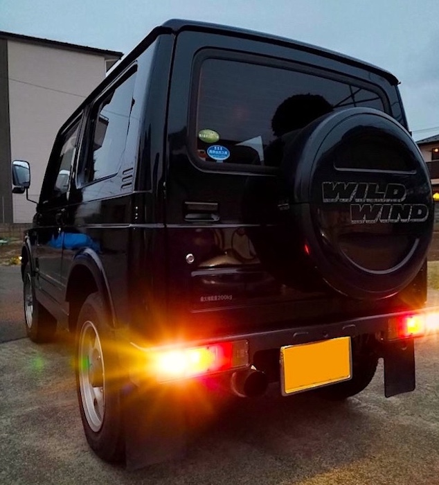 スズキ ジムニー JA11／ハイフラキャンセラー内蔵 LEDウインカーバルブ（前後左右 4個セット）／SUZUKI Jimny・JA11